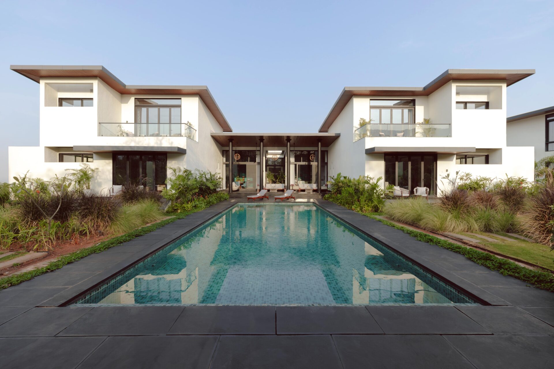 Luxury 4 BHK Villa for Sale in Alibaug - Estate de Sereno | Private ...